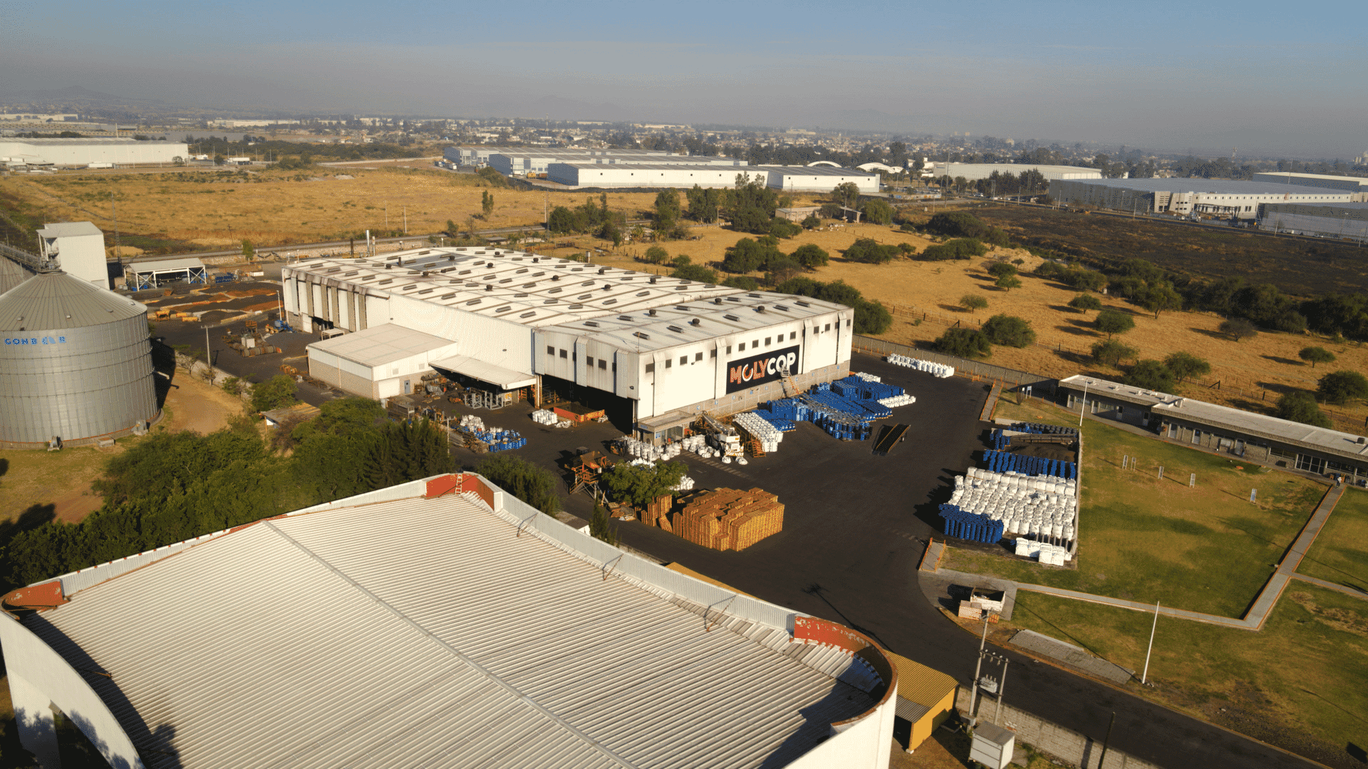 Molycop Multimedia Gallery | Molycop